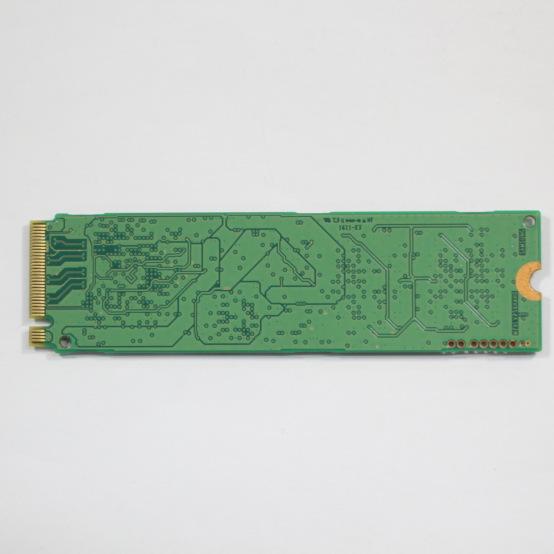 【中古】SM951 MZVPV256HDGL-00000 [2133031811043] - リコレ！|ソフマップの中古通販サイト