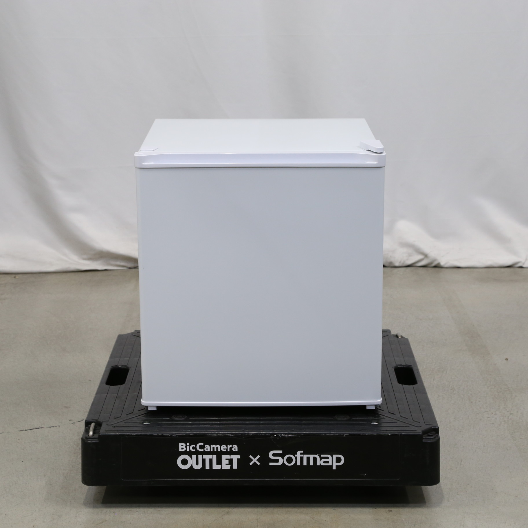 【中古】〔展示品〕 冷蔵庫 ホワイト SR-A50-W [1ドア ／右開きタイプ ／45L] [2133035668216] - リコレ！|ビックカメラグループ ソフマップの中古通販サイト