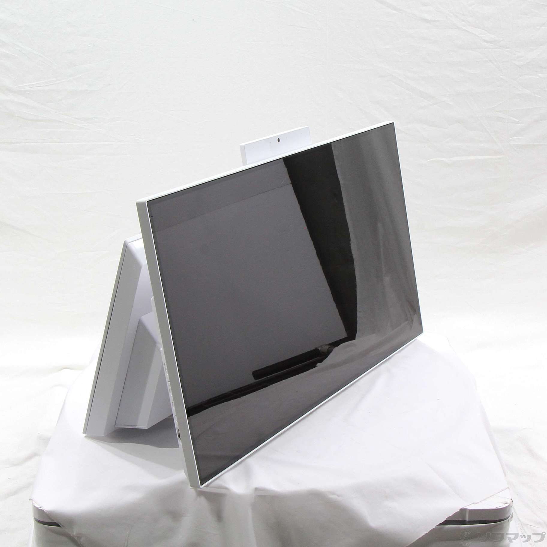 【中古】〔展示品〕 LAVIE A27 A2757／BZW-2 PC-A2757BZW-2 ファインホワイト 〔Windows 10 ...