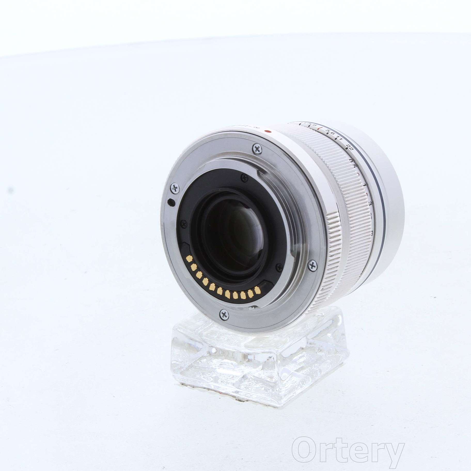 【中古】M.ZUIKO DIGITAL ED 12mm F2.0 (レンズ／シルバー) [2133040956469] - リコレ！|ソフマップの中古通販サイト