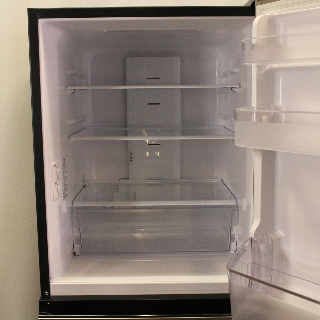 【中古】〔展示品〕 冷蔵庫 ライトゴールド R-27SV-N [3ドア ／右開きタイプ ／265L] [2133046765874] - リ ...