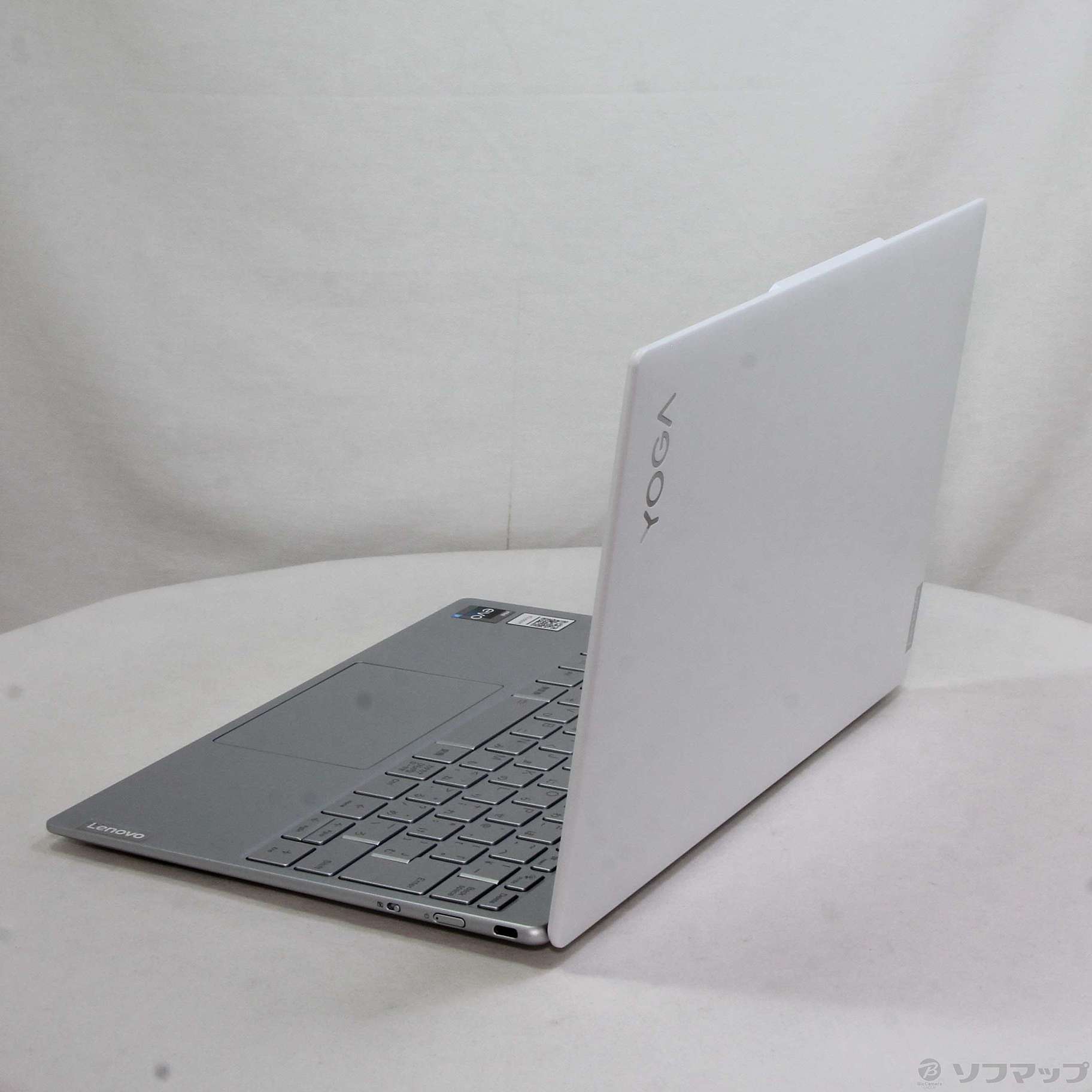 【中古】〔展示品〕 Yoga Slim 770i Carbon 82U90072JP ムーンホワイト [2133046867646] - リ ...