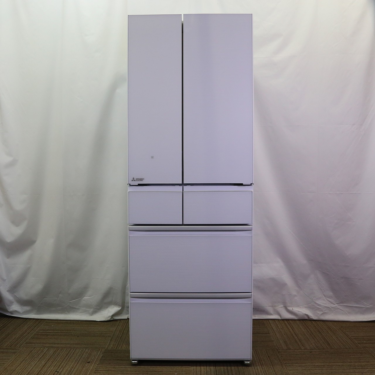 【中古】〔展示品〕 冷蔵庫 中だけひろびろ大容量 WZシリーズ クリスタルホワイト MR-WZ55H-W [6ドア ／観音開きタイプ ／547L] [2133046917242] - リコレ ...