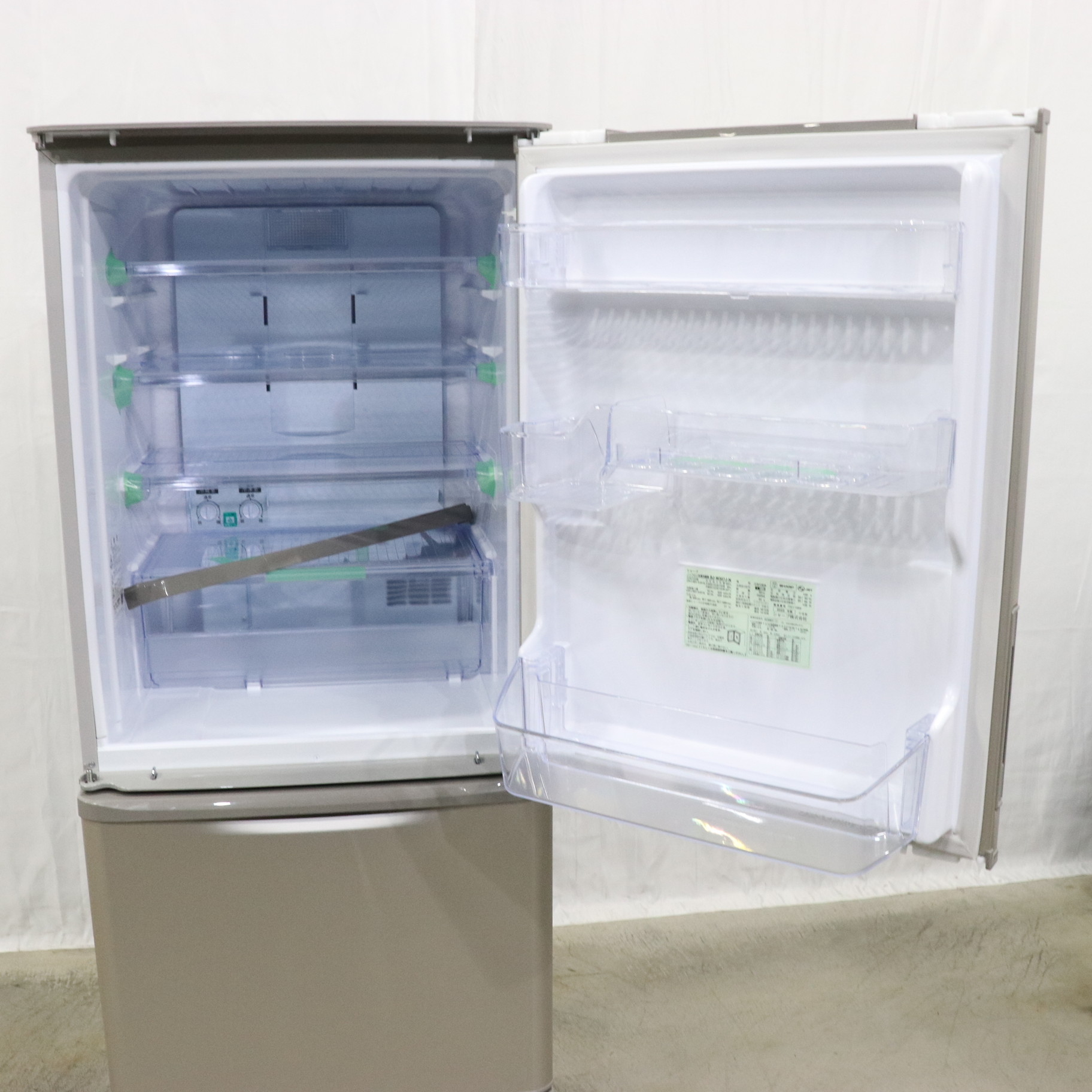 【中古】〔展示品〕 SJ-W357J-N両開き冷蔵庫マットシャンパン[3ドア／両開きタイプ350L][冷凍室99L]《基本設置料金セット ...