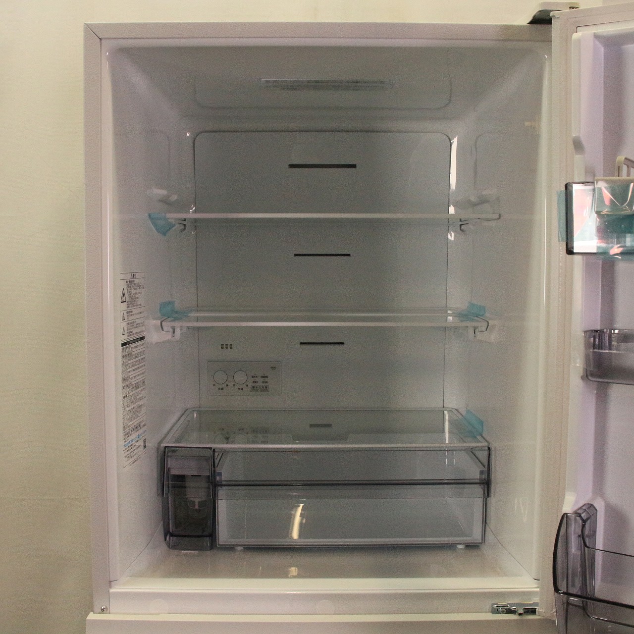 【中古】〔展示品〕 冷蔵庫 マットホワイト GR-U33SC-WU [3ドア ／右開きタイプ ／326L] [2133048029165] - リコレ！|ビックカメラグループ ソフマップの中古 ...