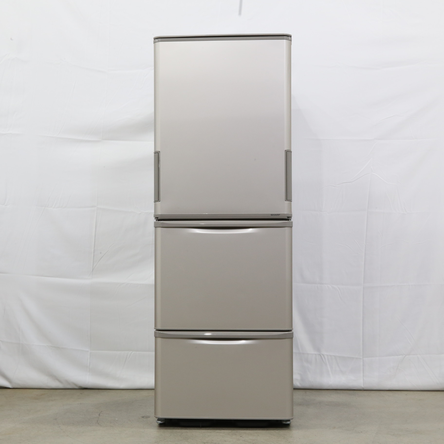 【中古】〔展示品〕 両開き冷蔵庫 マットシャンパン SJ-W359K-N [幅60cm ／350L ／3ドア ／左右開きタイプ ／2023年] [2133055129803] - リコレ ...