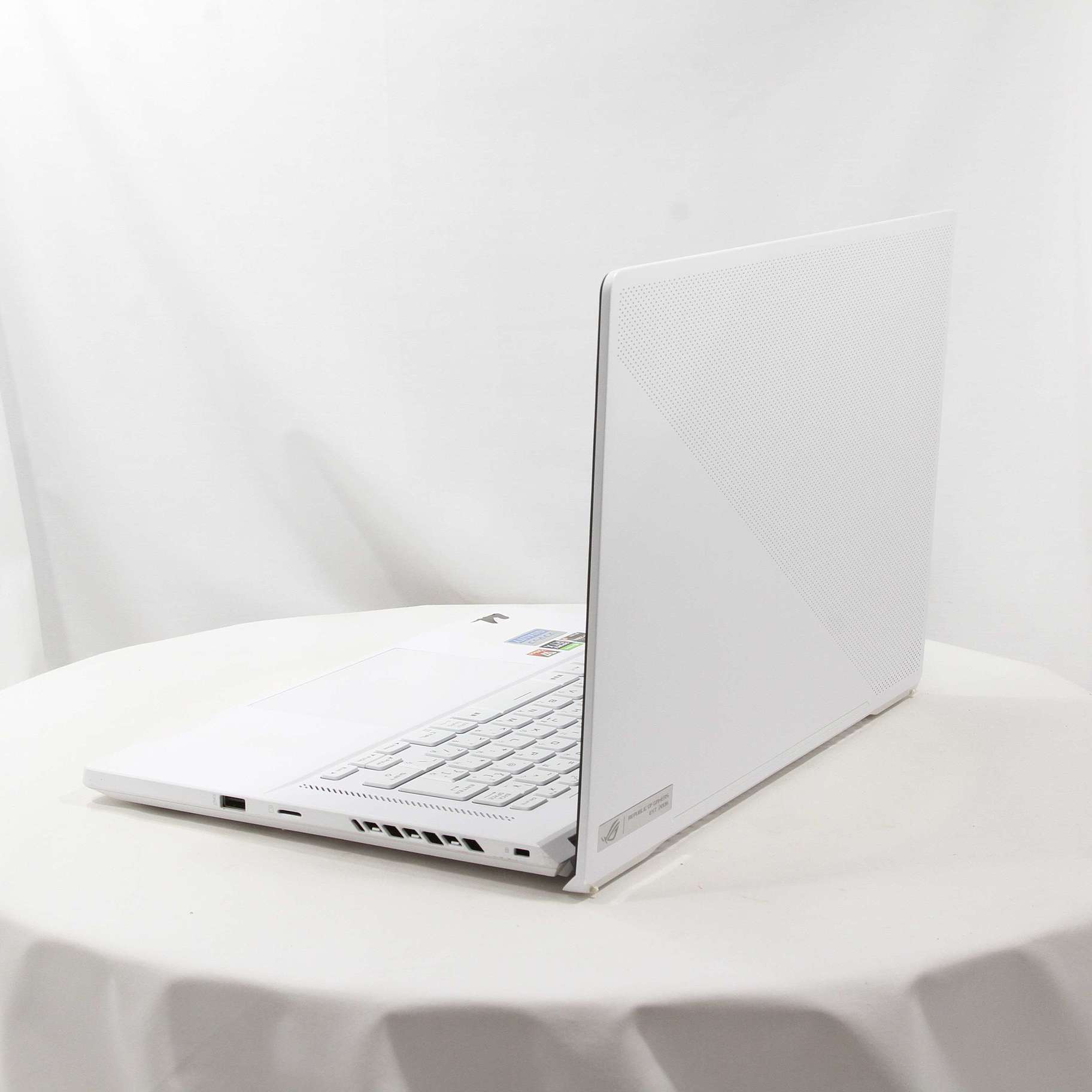 【中古】ROG Zephyrus G15 GA503QS GA503QS-R9R3080W ムーンライトホワイト 〔Windows 10 ...