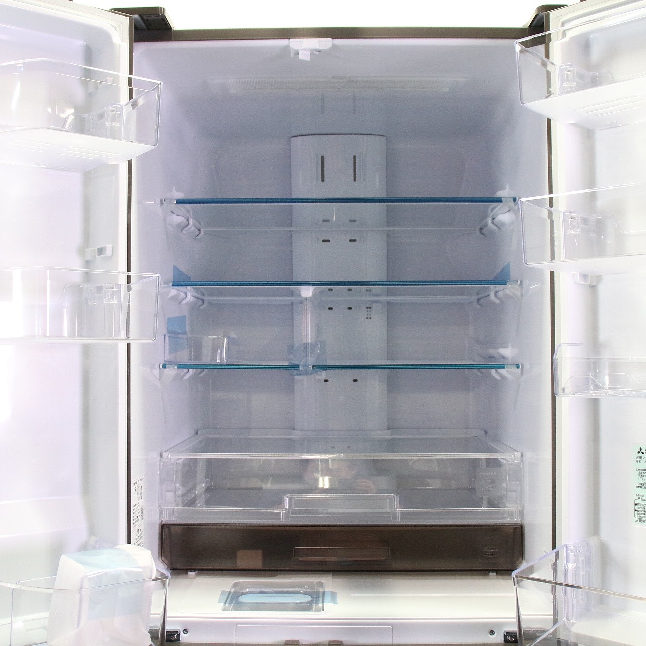 【中古】〔展示品〕 冷蔵庫 WZシリーズ グランドアンバーグレー MR-WZ55K-H [幅65.0(cm) ／547L ／6ドア ／観音開きタイプ ／2024年 ...