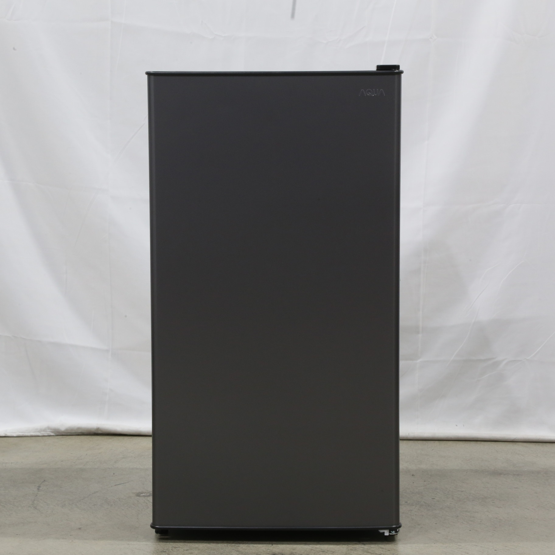 【中古】〔展示品〕 冷蔵庫 ダークシルバー AQR-9P(DS) [幅45.2cm ／90L ／1ドア ／右開きタイプ ／2024年] [2133060116676] - リコレ！|ビック ...