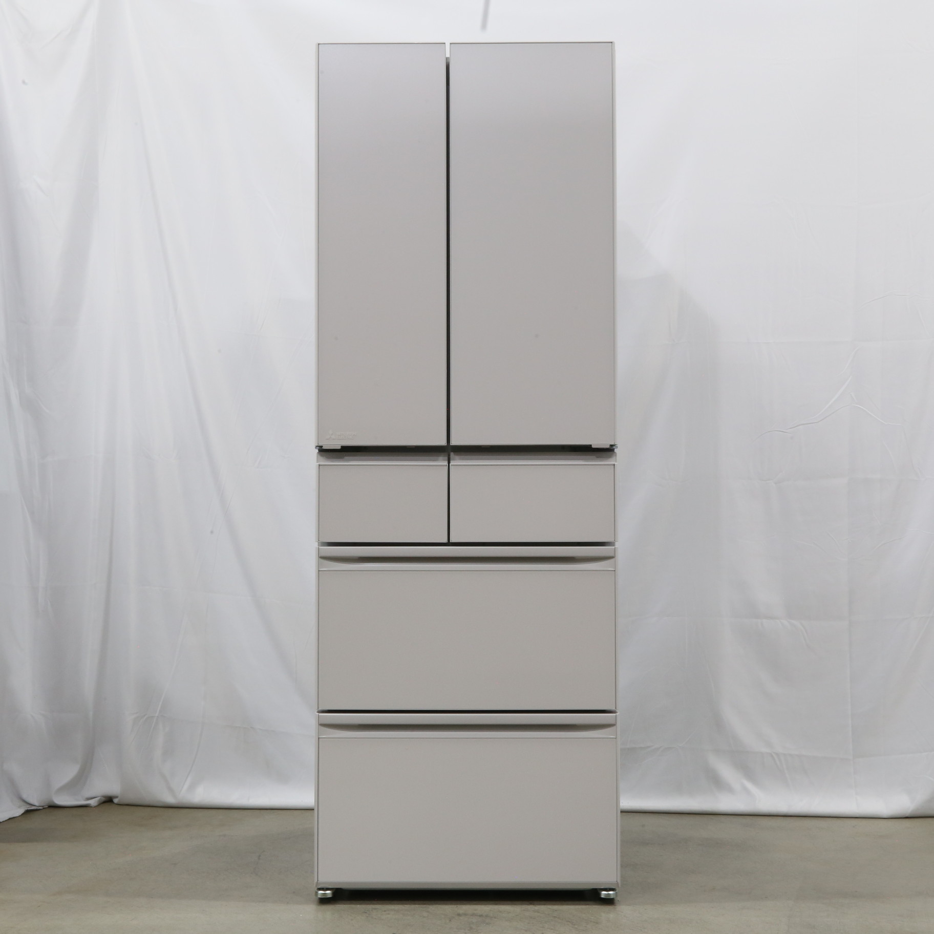 【中古】〔展示品〕 冷蔵庫 WZシリーズ グランドリネンホワイト MR-WZ50K-W [幅65cm ／495L ／6ドア ／観音開きタイプ ／2024年] [2133061382865 ...