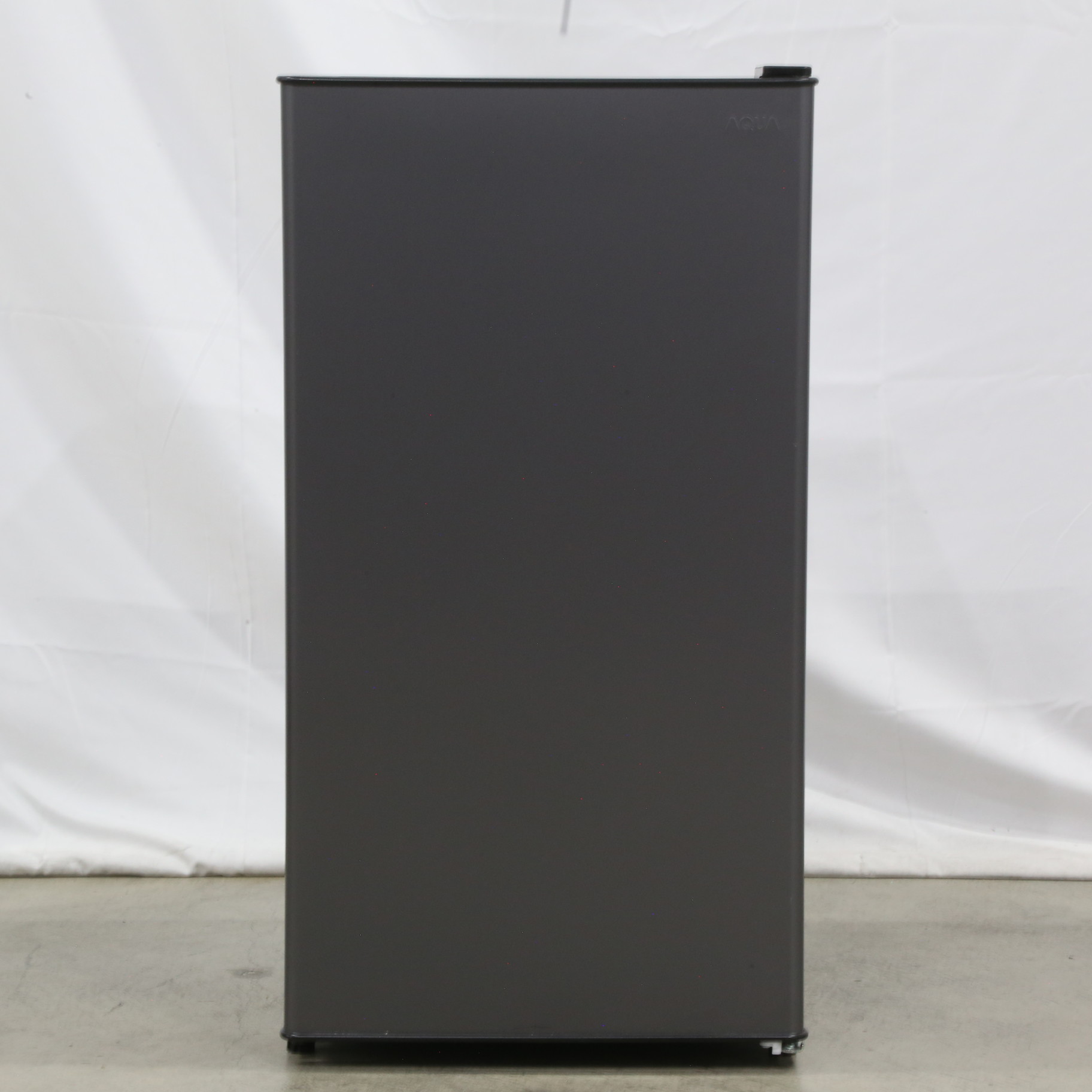 【中古】〔展示品〕 冷蔵庫 ダークシルバー AQR-9P(DS) [幅45.2cm ／90L ／1ドア ／右開きタイプ ／2024年] [2133062498701] - リコレ！|ビック ...