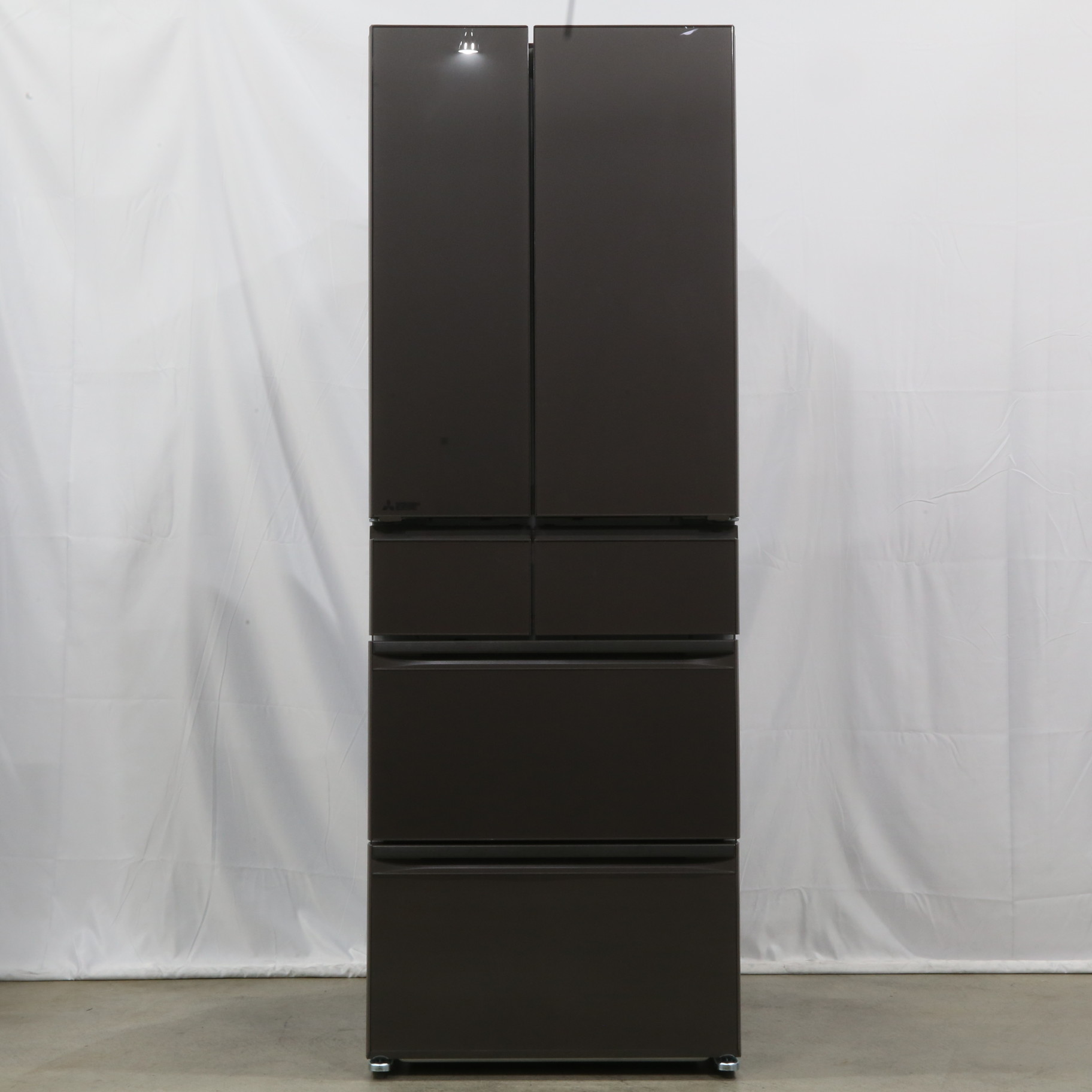 【中古】〔展示品〕 冷蔵庫 WZシリーズ グランドアンバーグレー MR-WZ55K-H [幅65cm ／547L ／6ドア ／観音開きタイプ ／2024年] [2133063184702 ...