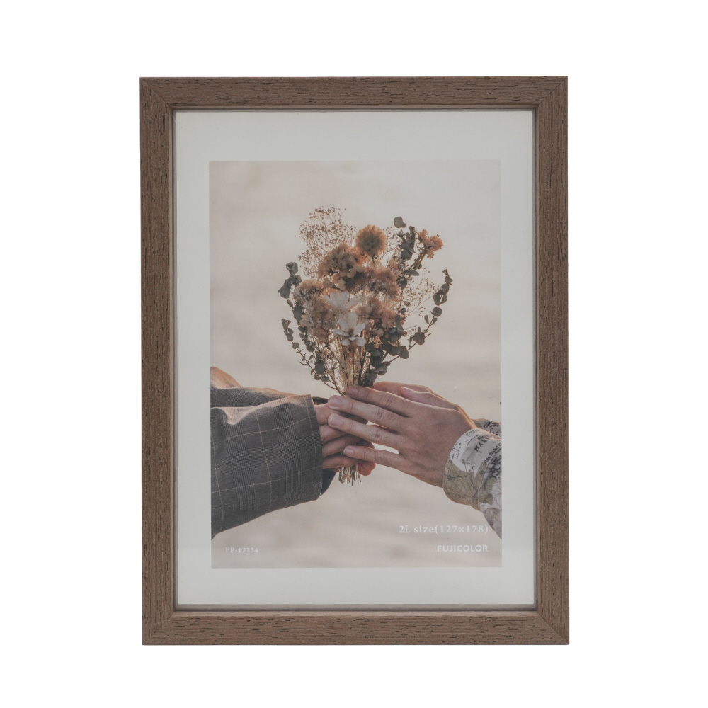 フローティーフォトフレーム 2L BR挟んで浮かせるフォトフレーム 2Lサイズ ブラウン｜の通販はソフマップ[sofmap]